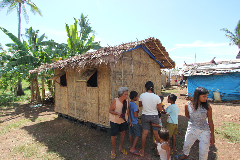 Paper Log House- Philippines| Shigeru Ban Architects