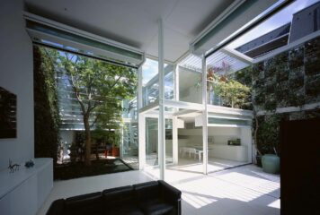 Shutter House for a photographer - Shigeru Ban