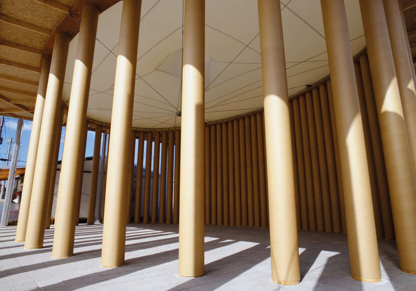 紙の教会 神戸 - Shigeru Ban