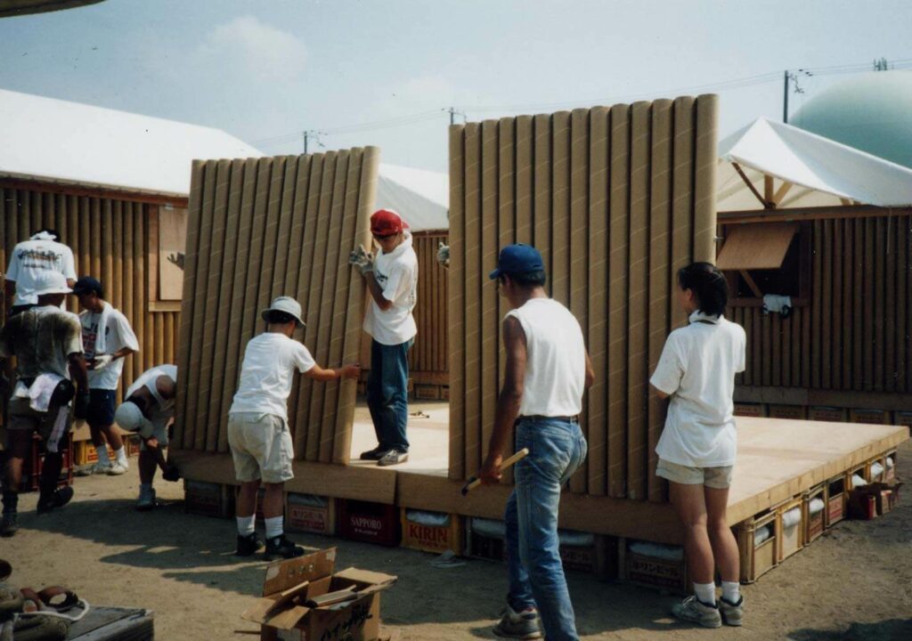 Paper Log House - Kobe - Shigeru Ban