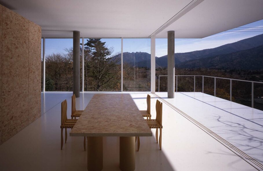 PC Pile House - Shigeru Ban