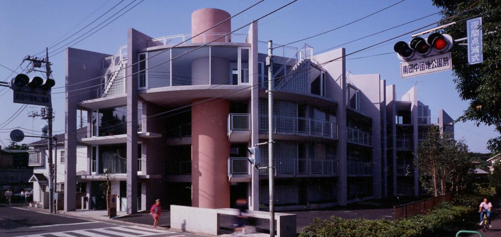Housing at Shakuji Park - Shigeru Ban