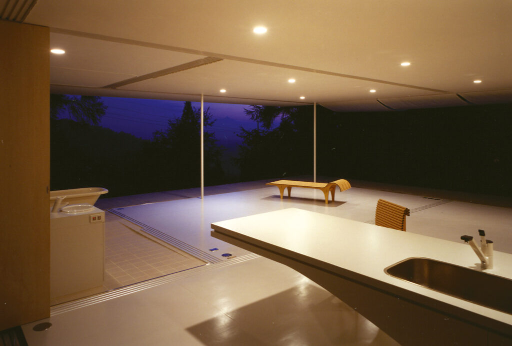 Wall-less House - Shigeru Ban