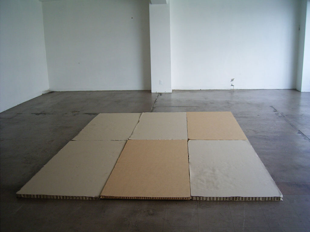 Paper Partition System 2 - Fukuoka Earthquake 2005 - Shigeru Ban