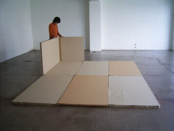 Paper Partition System 2 - Fukuoka Earthquake 2005 - Shigeru Ban