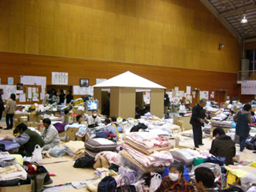 Paper partition system 1 - Shigeru Ban
