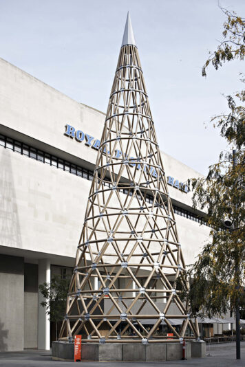 Paper Tower - Shigeru Ban