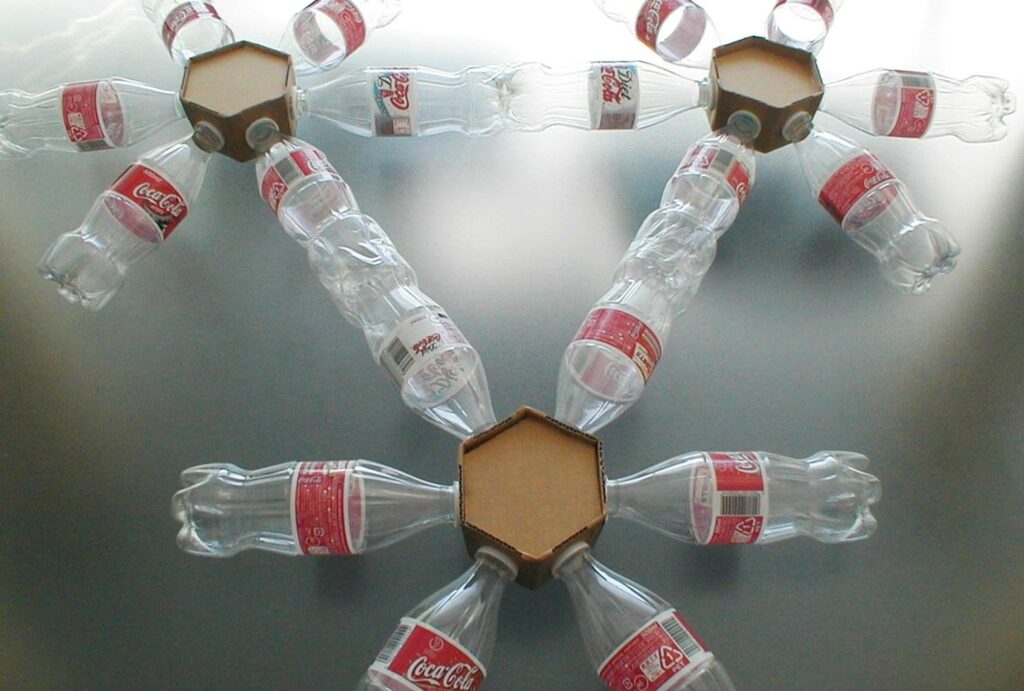 Plastic Bottle Structure - Shigeru Ban