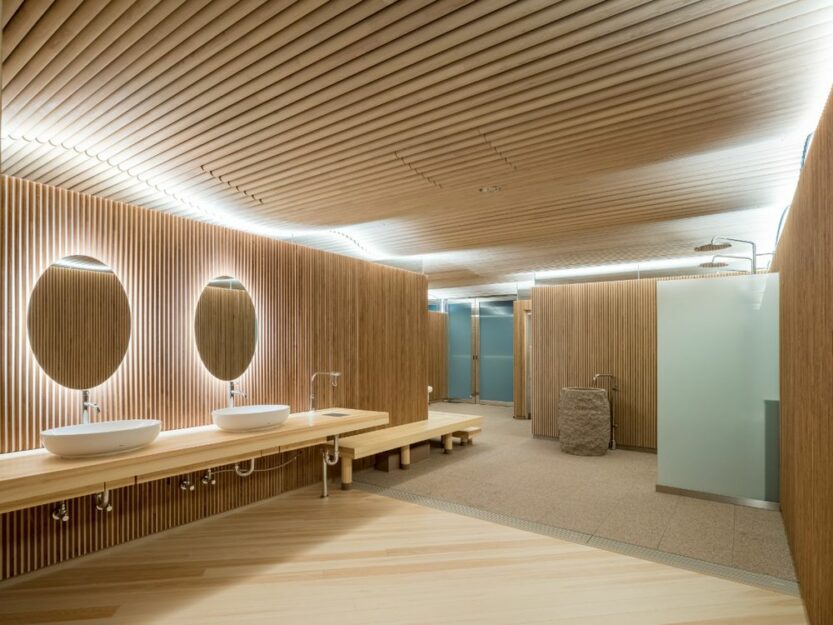 Tamadic Nagoya - Shigeru Ban