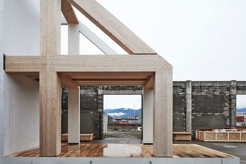 Terrace House - Shigeru Ban