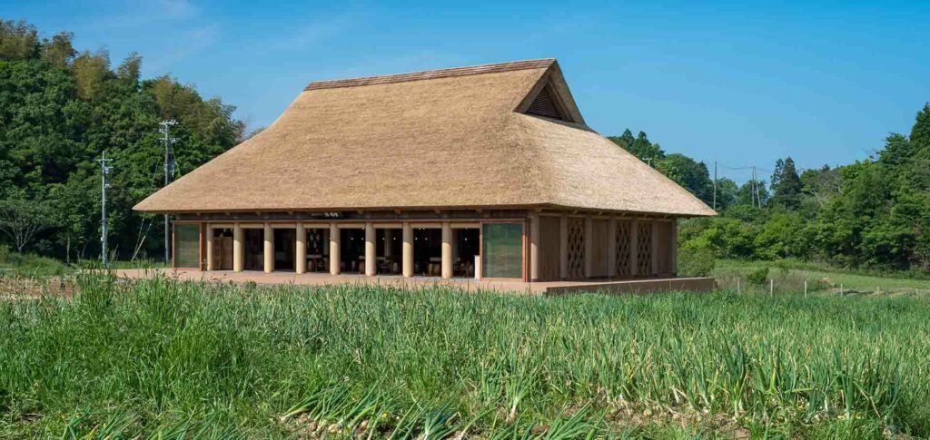 Farmer's Restaurant - Shigeru Ban
