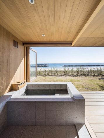 Triangle Lattice House - Shigeru Ban